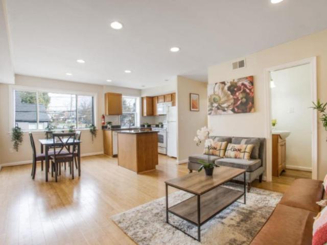 2 bedroom, Washington DC 20032 90188965