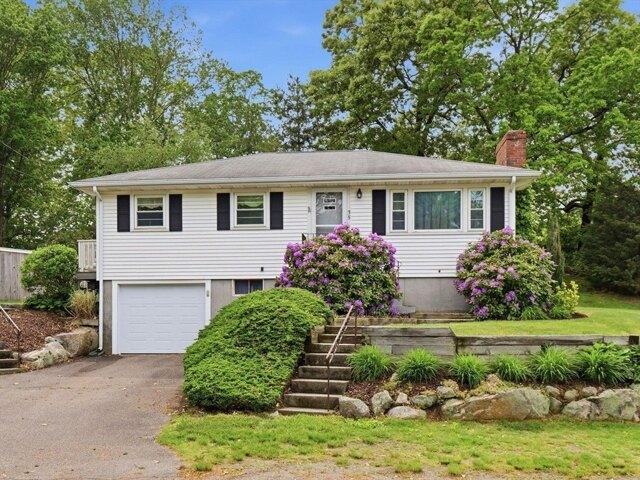 2 bedroom, Weymouth MA 02188 103437788