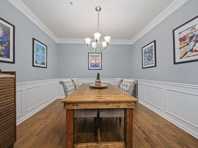 2 bedroom, Weymouth MA 02190 104408983