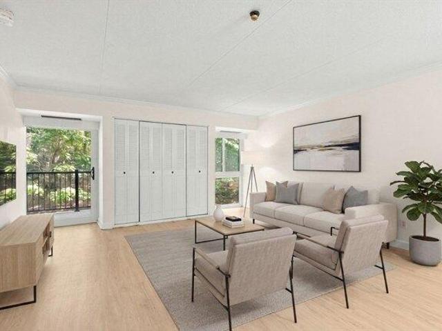 2 bedroom, Weymouth MA 02190 104568884