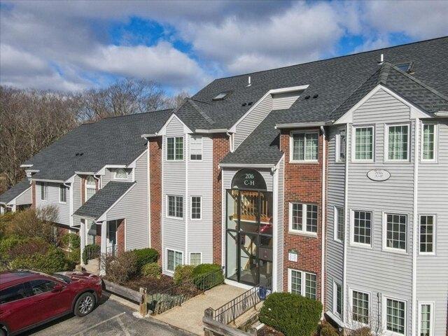 2 bedroom, Weymouth MA 02190 LS101603707