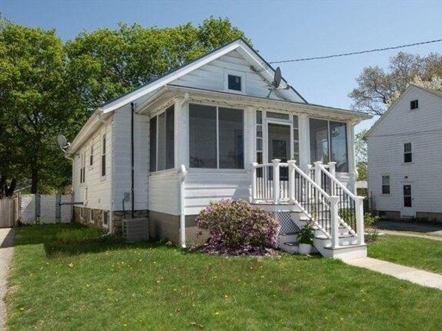2 bedroom, Weymouth MA 02190 LS102088875