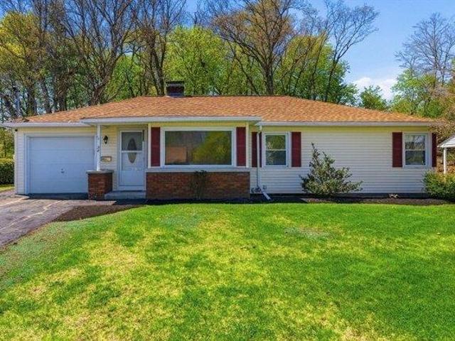 2 bedroom, Webster MA 01570 102411306