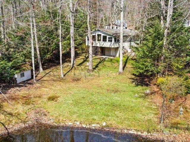 2 bedroom, Webster NH 03303 LS102121016