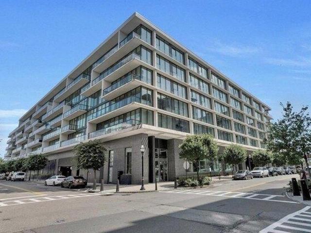 2 bedroom, Weehawken NJ 07086 102217460