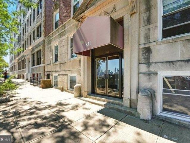 2 bedroom, Weehawken NJ 07086 102583215