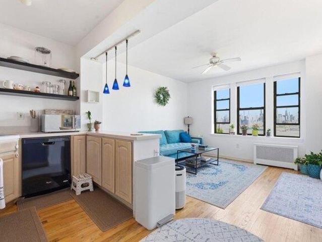 2 bedroom, Weehawken NJ 07086 104808861