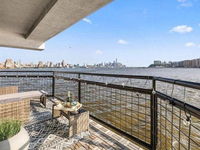 2 bedroom, Weehawken NJ 07086 104921415