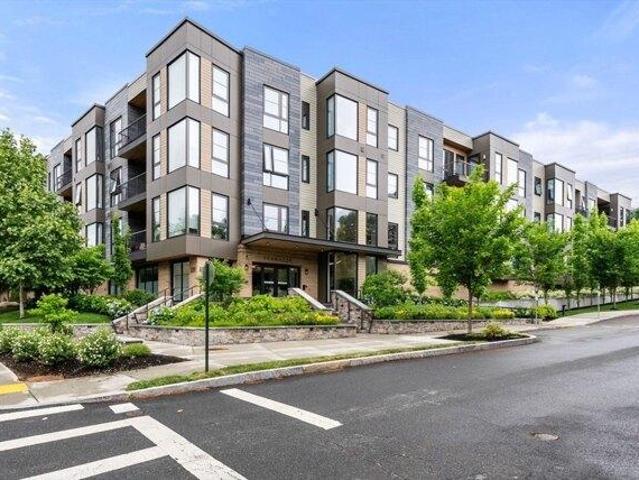 2 bedroom, Wellesley MA 02482 104570846