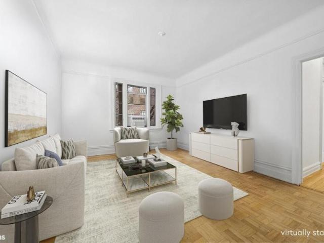 2 bedroom, West Village NY LS102245069