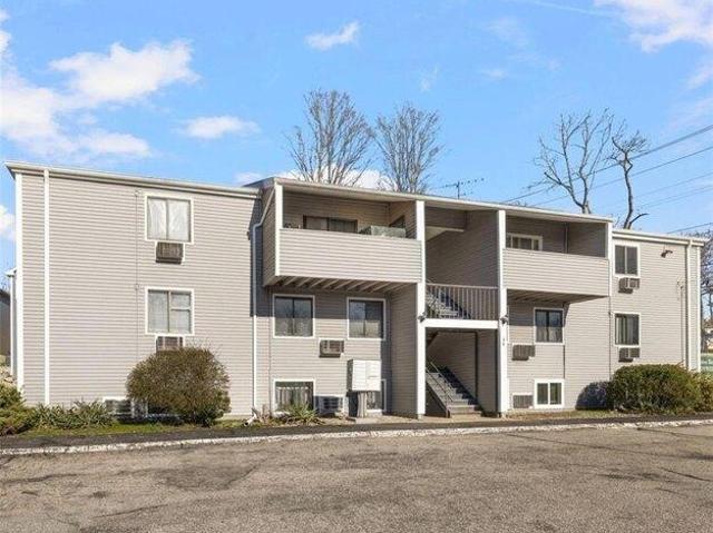 2 bedroom, West Warwick RI 02893 101933896