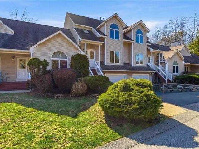 2 bedroom, West Warwick RI 02893 102447430