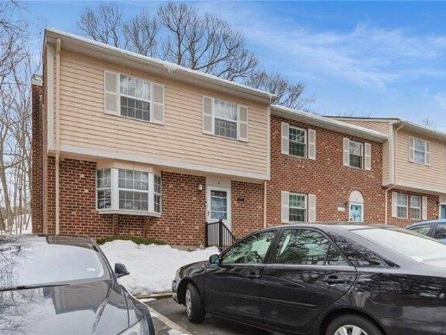 2 bedroom, West Warwick RI 02893 102410447