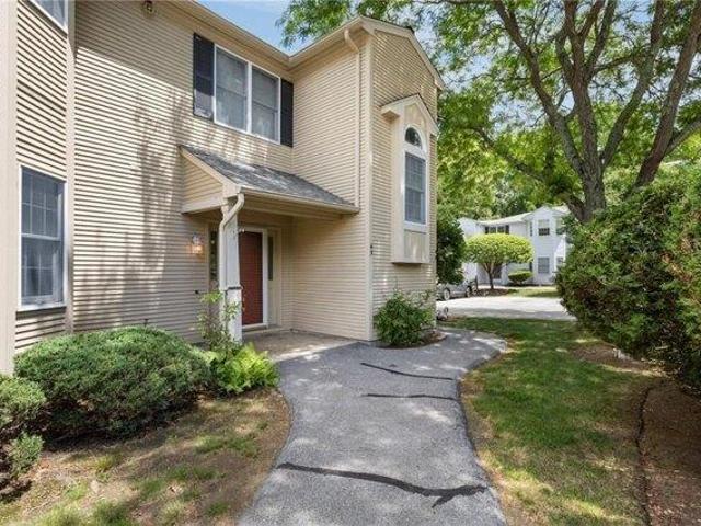 2 bedroom, West Warwick RI 02893 103220366