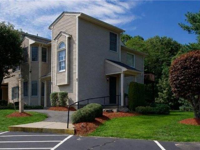 2 bedroom, West Warwick RI 02893 105107408