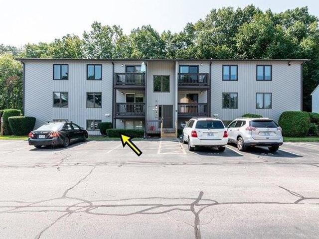 2 bedroom, West Warwick RI 02893 105114908
