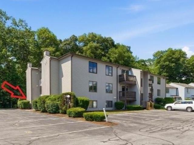 2 bedroom, West Warwick RI 02893 105123760