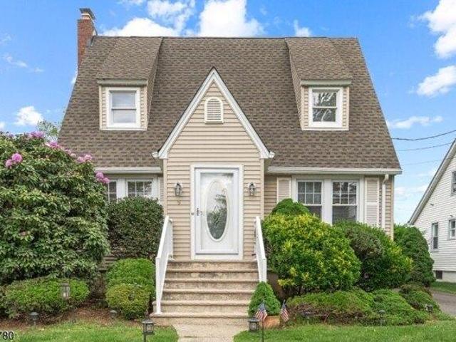 2 bedroom, West Caldwell NJ 07006 103069914