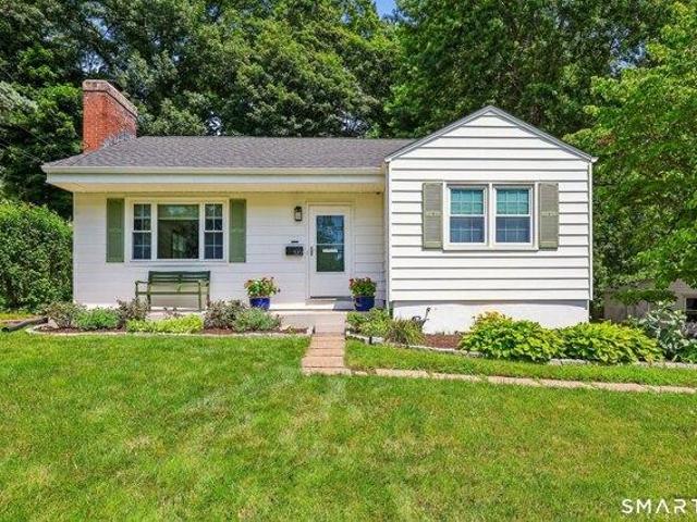 2 bedroom, West Hartford CT 06107 105123185