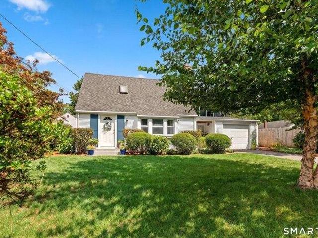 2 bedroom, West Hartford CT 06107 105159189