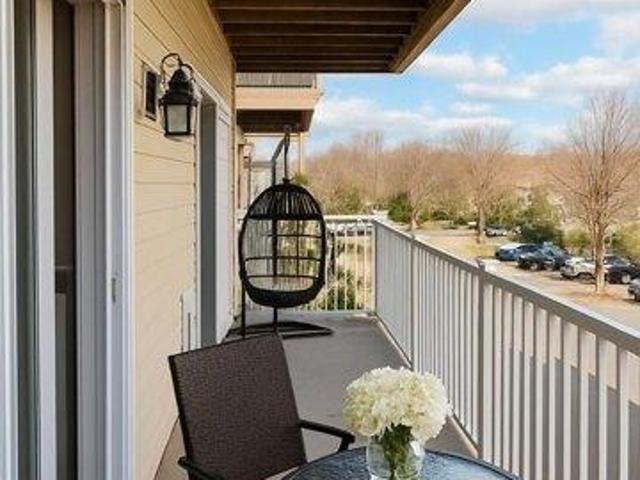 2 bedroom, West Hartford CT 06110 LS101706641