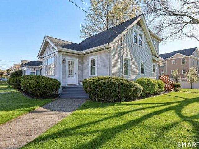 2 bedroom, West Hartford CT 06119 102029255