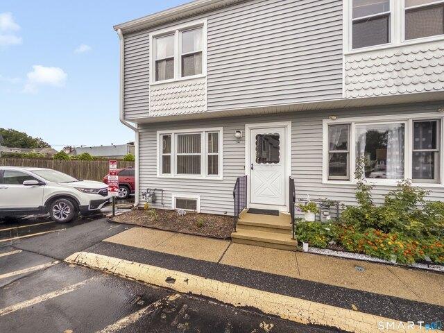 2 bedroom, West Haven CT 06516 105256891