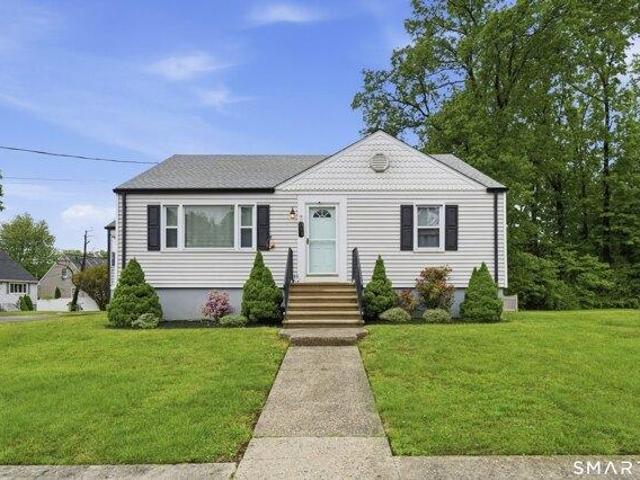 2 bedroom, West Haven CT 06516 LS102761643