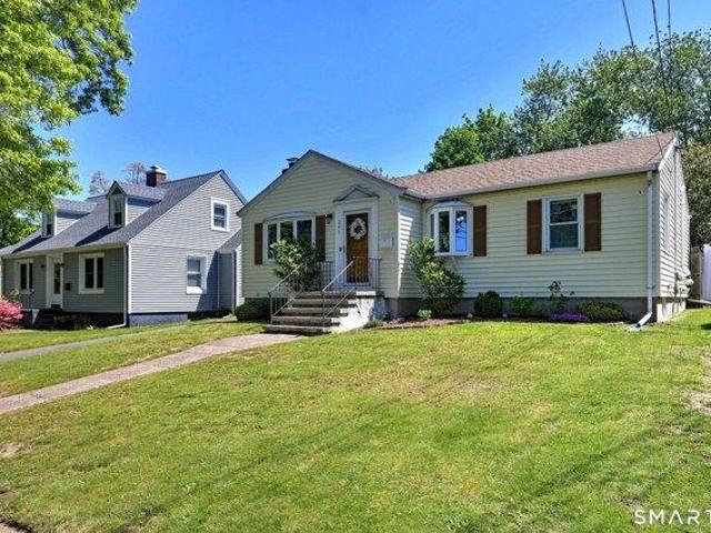 2 bedroom, West Haven CT 06516 LS102779646