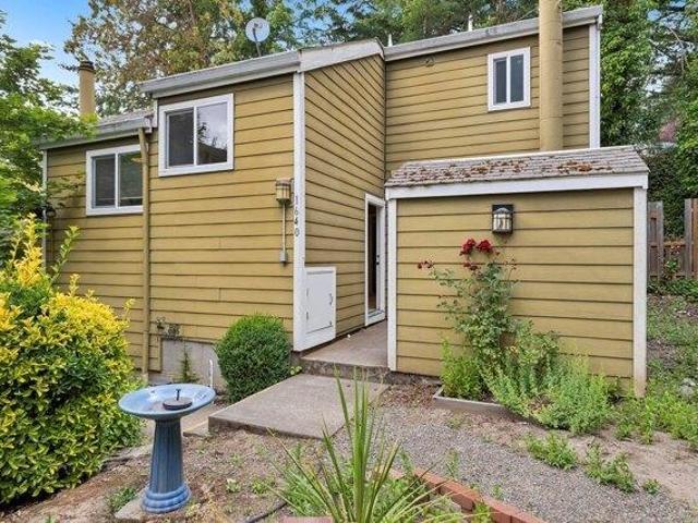 2 bedroom, West Linn OR 97068 LS96996012