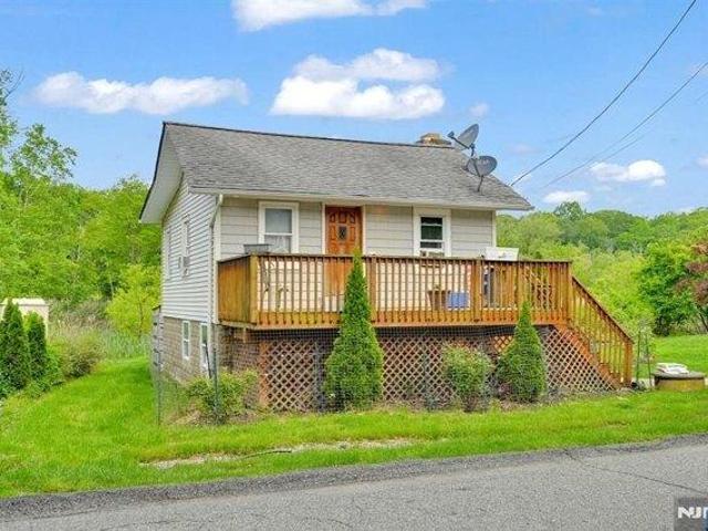 2 bedroom, West Milford NJ 07421 102256371