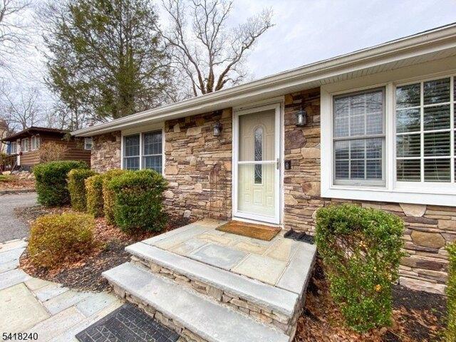 2 bedroom, West Milford NJ 07480 102585385