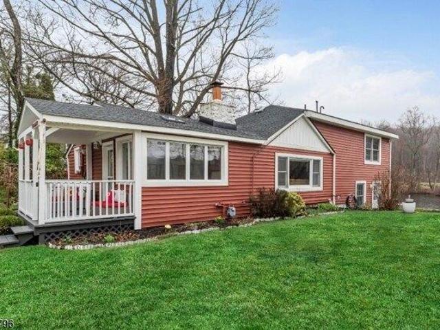 2 bedroom, West Milford NJ 07480 102729567