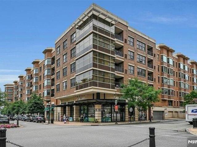 2 bedroom, West New York NJ 07093 104374751