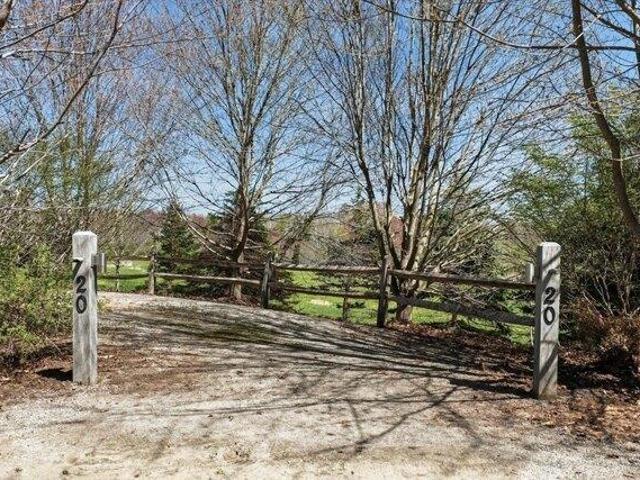 2 bedroom, West Newbury MA 01985 LS103125490