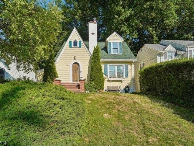 2 bedroom, West Orange NJ 07052 104761902