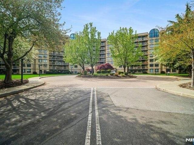 2 bedroom, West Orange NJ 07052 102527958