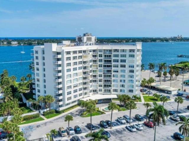 2 bedroom, West Palm Beach FL 102661667