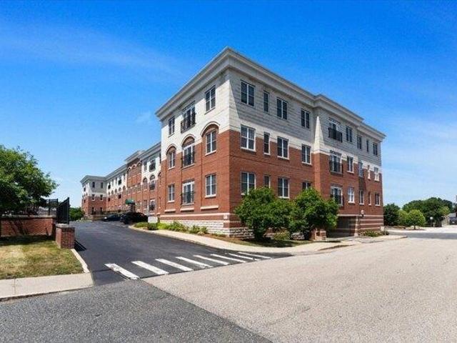 2 bedroom, Westborough MA 01581 105093572