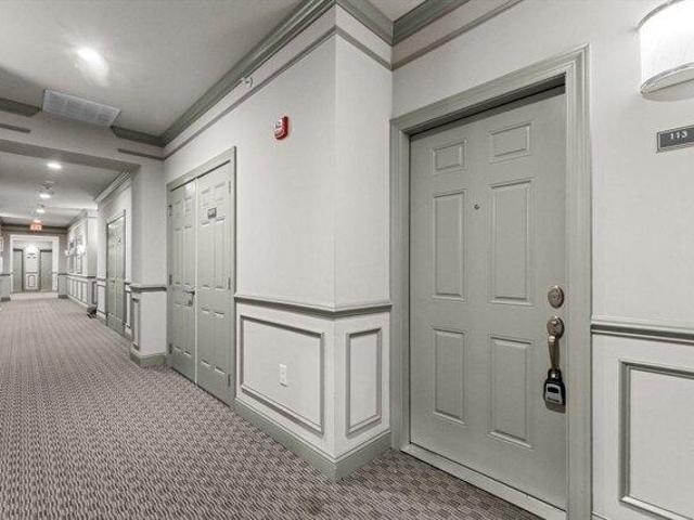2 bedroom, Westborough MA 01581 105175411