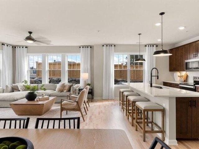2 bedroom, Westborough MA 01581 102559613