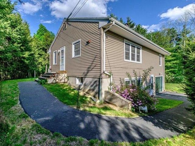 2 bedroom, Westbrook ME 04092 LS103035244