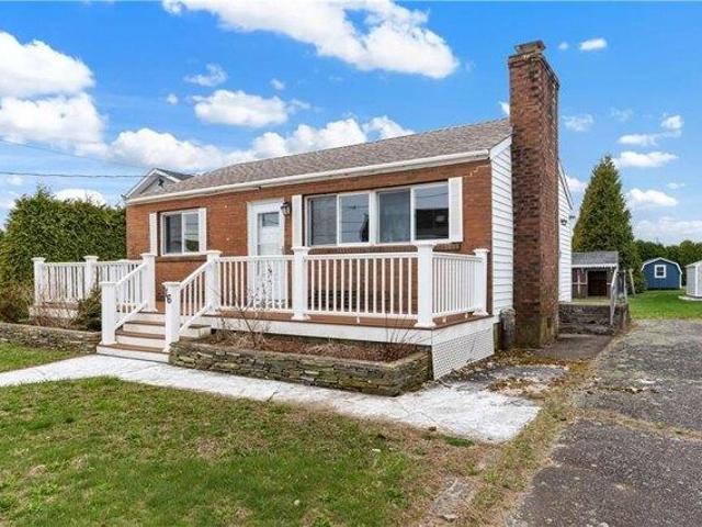 2 bedroom, Westerly RI 02891 105094366