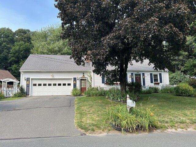2 bedroom, Westfield MA 01085 104849125