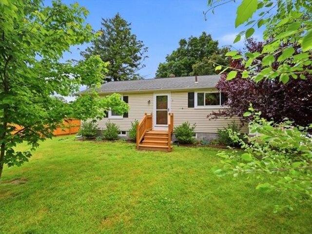 2 bedroom, Westfield MA 01085 104833192