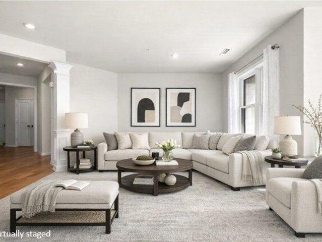 2 bedroom, Westwood MA 02090 103437920