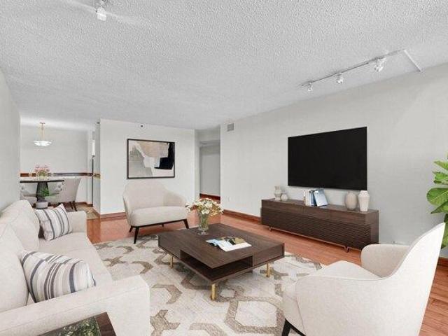 2 bedroom, White Plains NY 10601 88547112