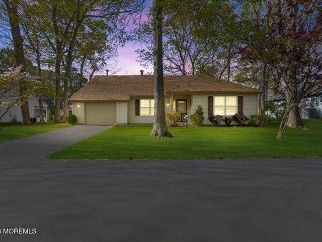 2 bedroom, Whiting NJ 08759 101859477
