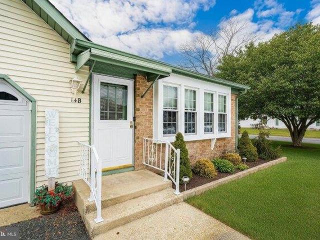 2 bedroom, Whiting NJ 08759 102281465