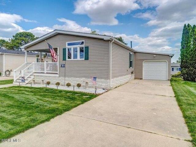 2 bedroom, Whiting NJ 08759 104899531